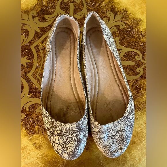 Frye | Shoes | Frye Carson Ballet Sz 85m | Poshmark